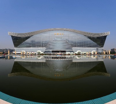Le plus grand bâtiment du monde vient d’ouvrir ses portes en Chine